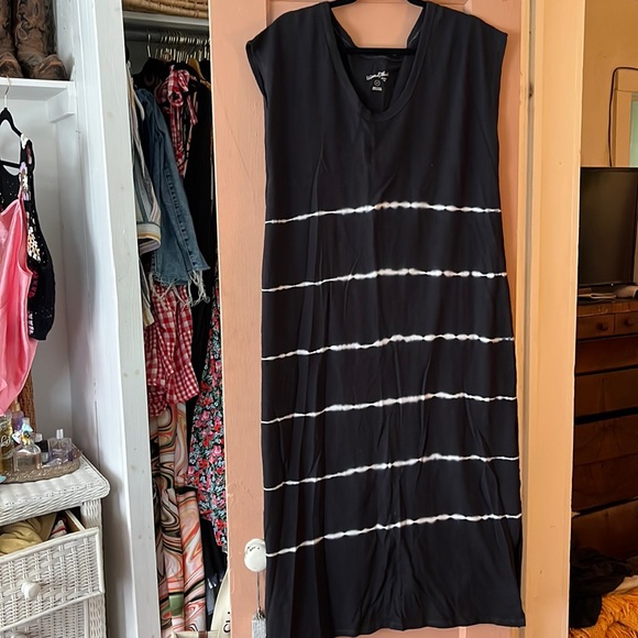 Universal Thread | Dresses | Universal Threads Tee Shirt Dress | Poshmark